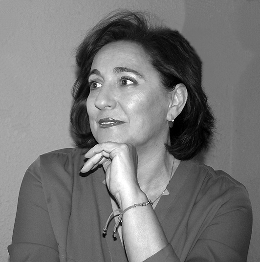 Presentación y firma de la novela «Sobrevivir fue su victoria», de Ana ...